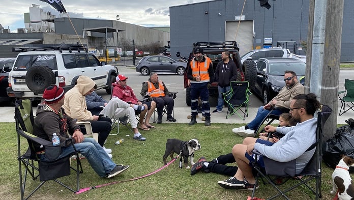 Knauf workers: you lock us out, we’re on strike – Solidarity Online